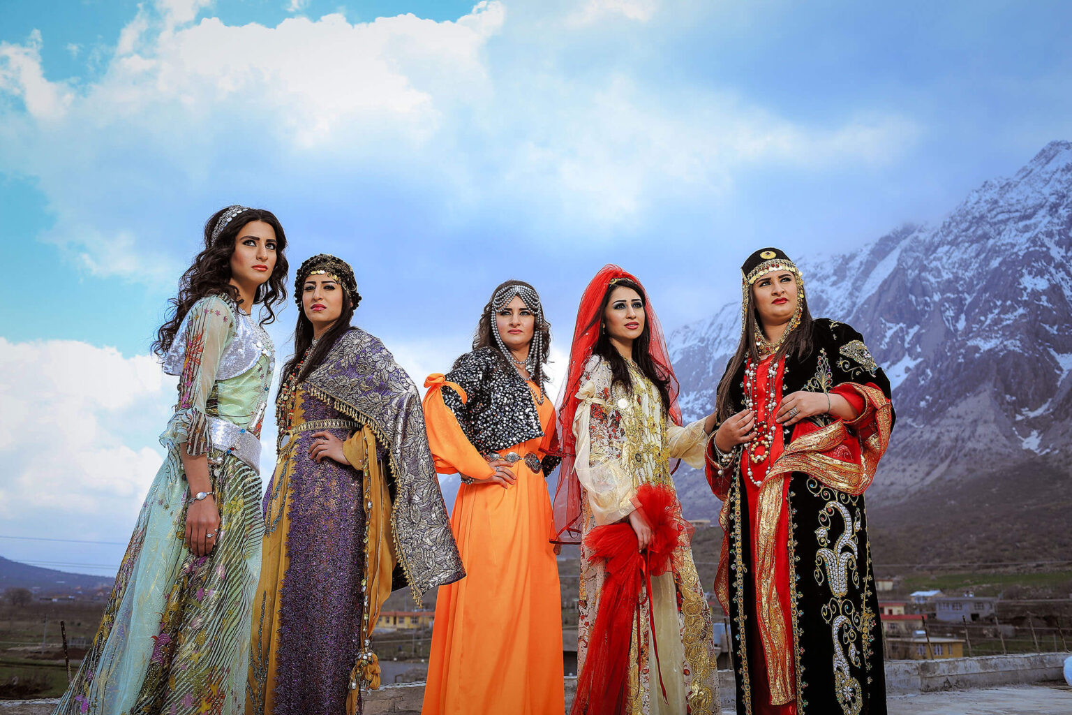 Daughters of the Sun: Kurdish Women Who Shaped History - Representation ...
